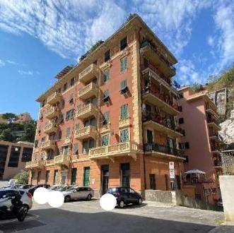 Magazzino in vendita a Genova