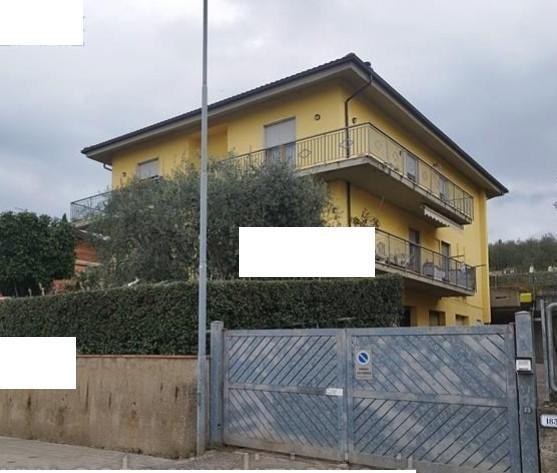 Appartamento in vendita a Monsummano Terme