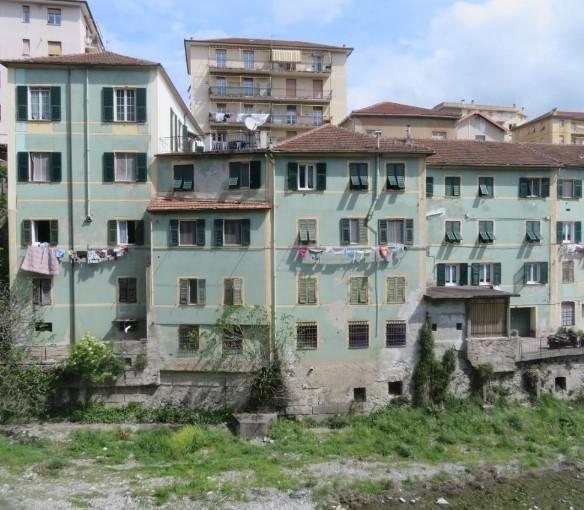 Capannone in vendita a Campomorone