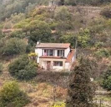 Appartamento in vendita a Apricale