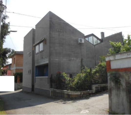 Villa in vendita a Valenza