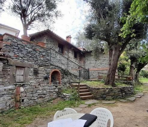 Villa in vendita a Varazze