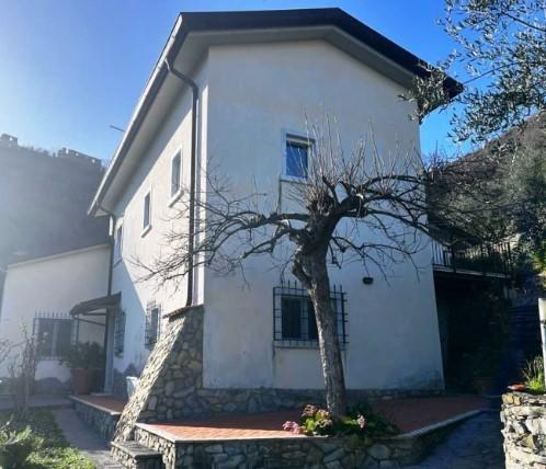 Appartamento in vendita a Carrara