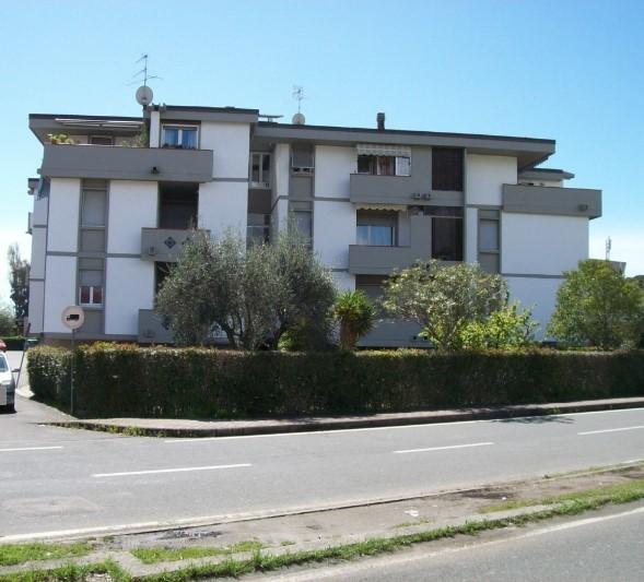 Appartamento in vendita a Luni