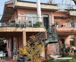 Appartamento in vendita a Carrara