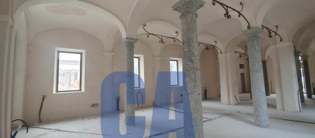 Negozio in affitto a Vimercate