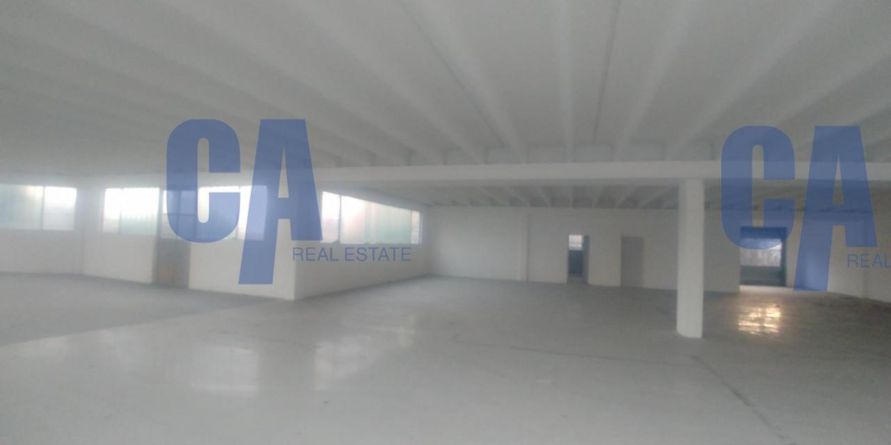 Negozio in affitto a Settimo Milanese