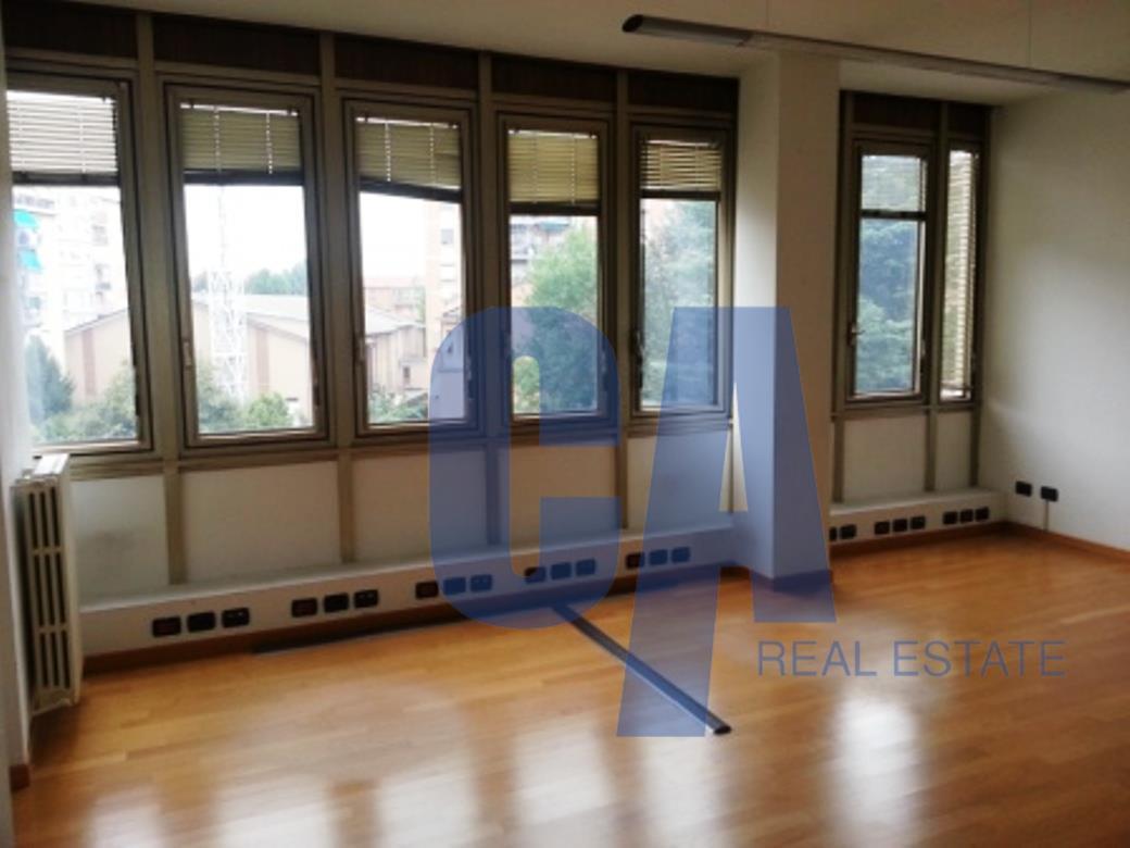 Ufficio in vendita a Cinisello Balsamo