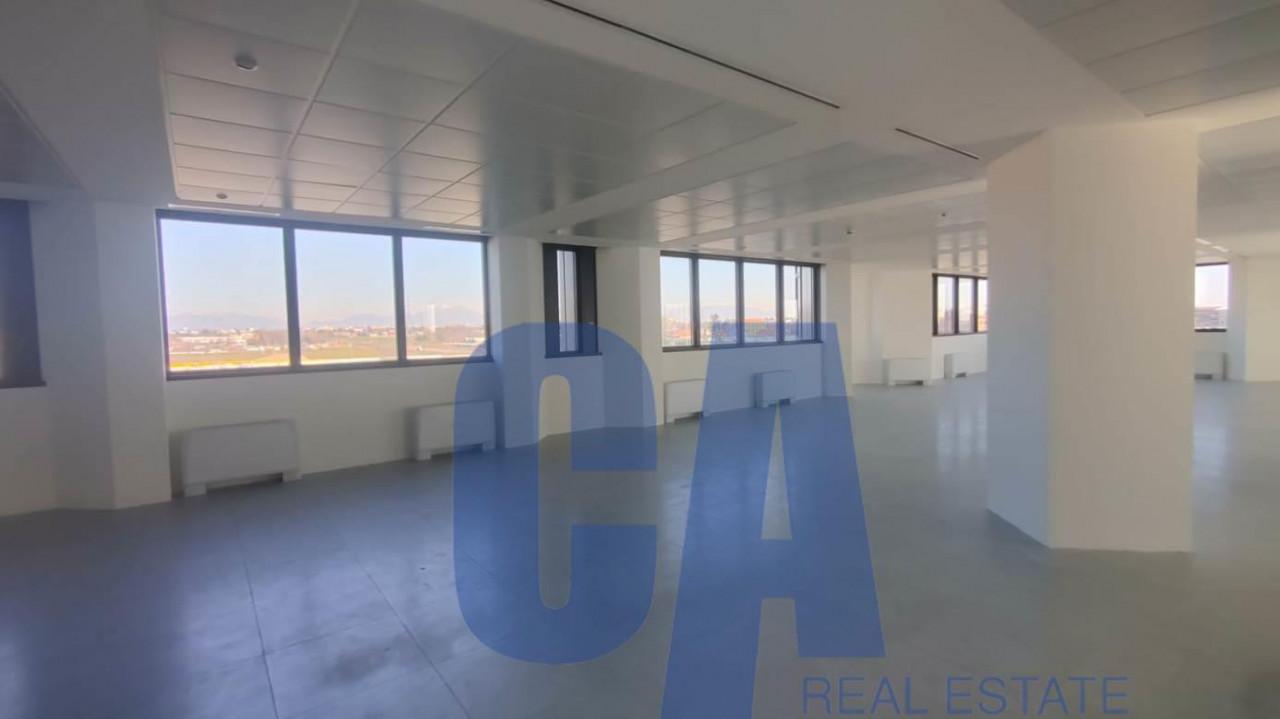 Ufficio in affitto a Cinisello Balsamo