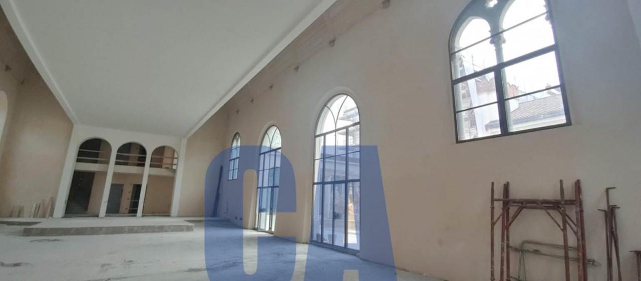 Ufficio in affitto a Vimercate