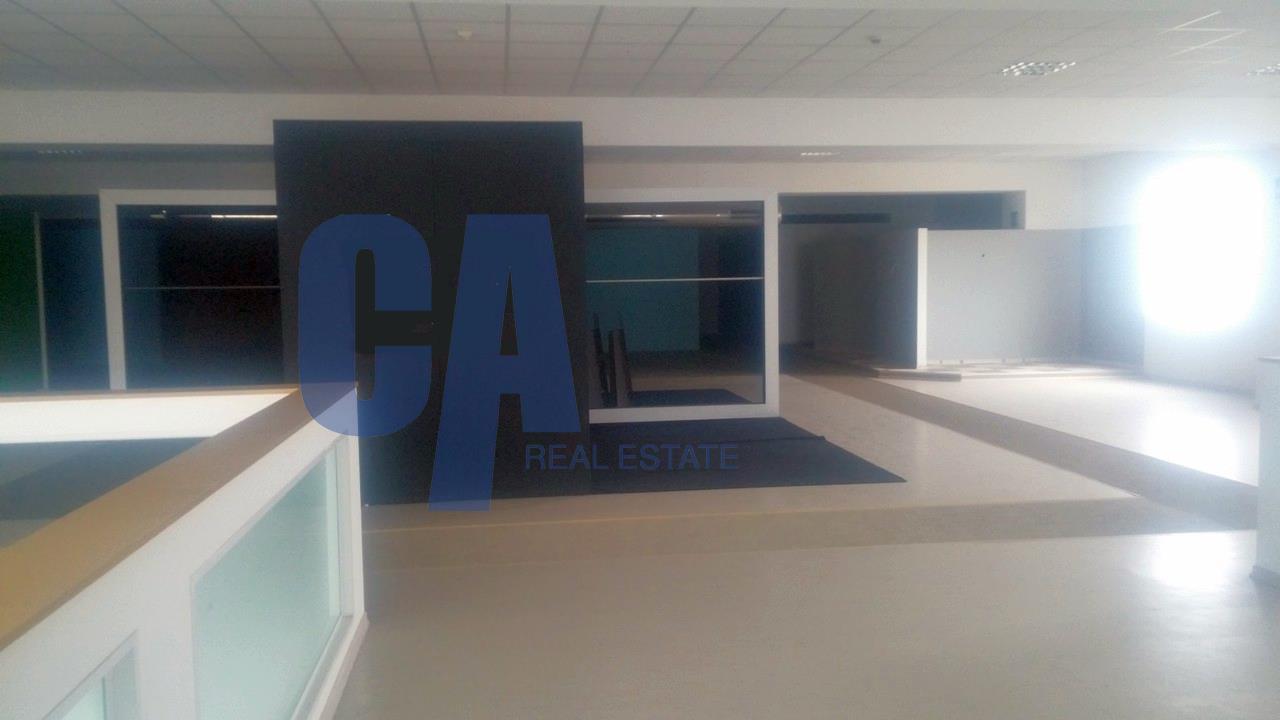 Esercizio commerciale in affitto a Vignate