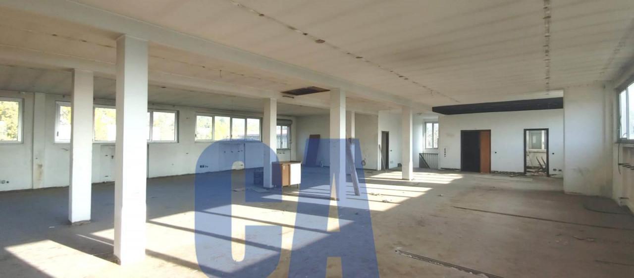 Capannone in vendita a Settala