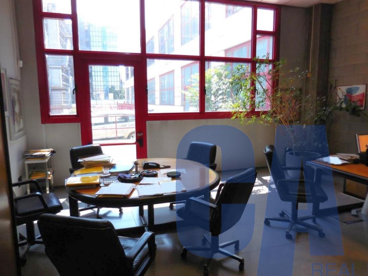 Magazzino in vendita a Milano