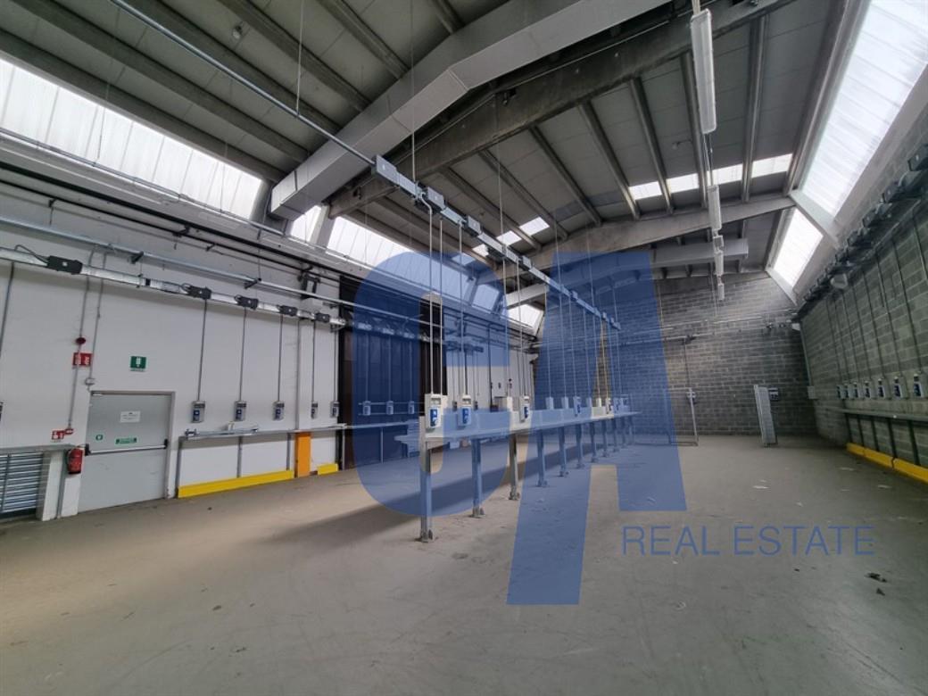 Magazzino in vendita a Verdellino