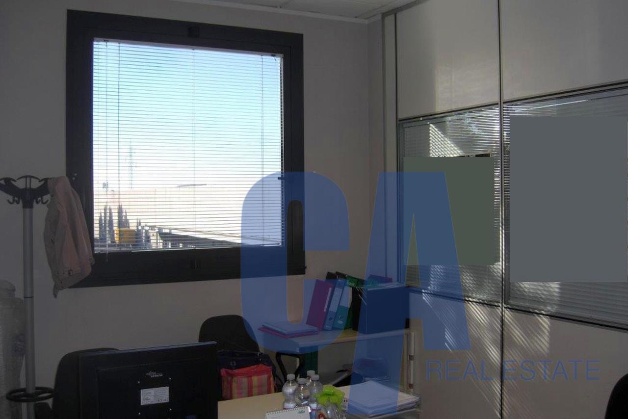 Ufficio in affitto a Peschiera Borromeo