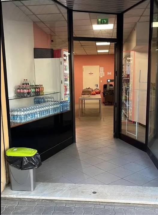 Negozio in vendita a Faenza