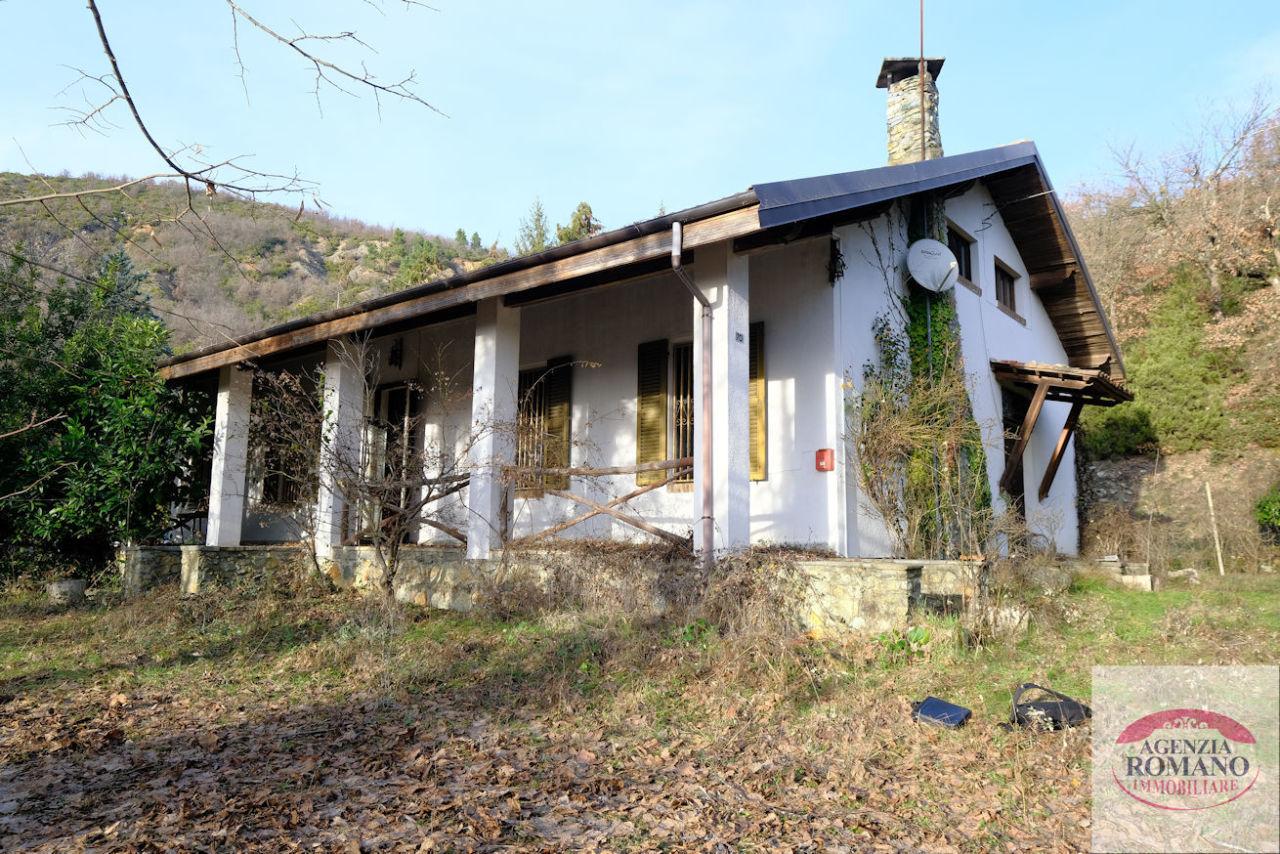 Casa indipendente in vendita a Ponzone