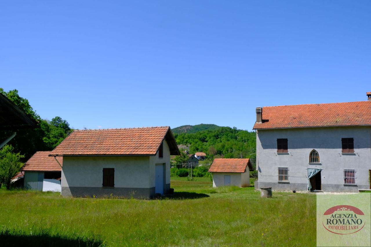 Casa indipendente in vendita a Sassello