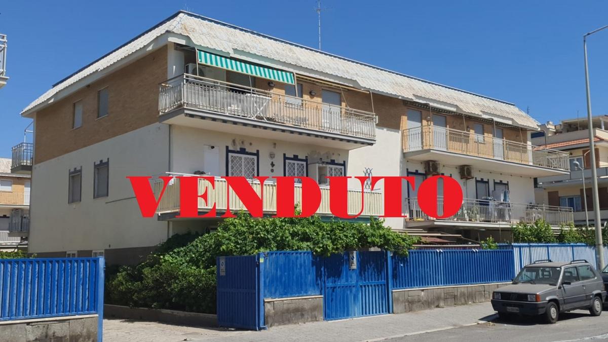 Appartamento in vendita a Ladispoli