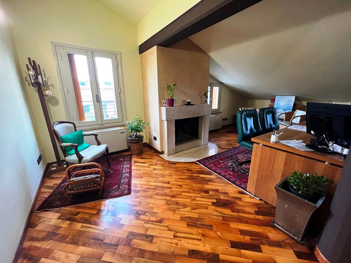 Appartamento in vendita a Capriano Del Colle