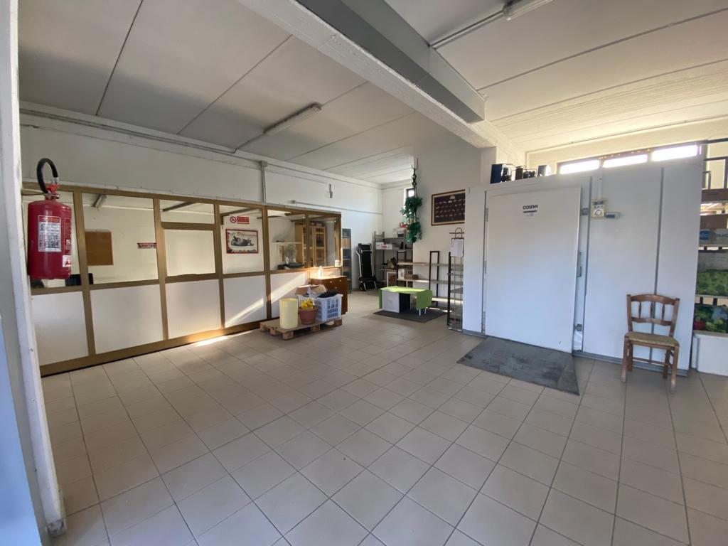 Magazzino in vendita a Avezzano