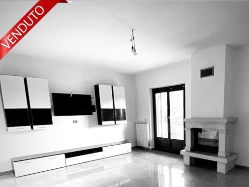 Villa in vendita a Pescasseroli