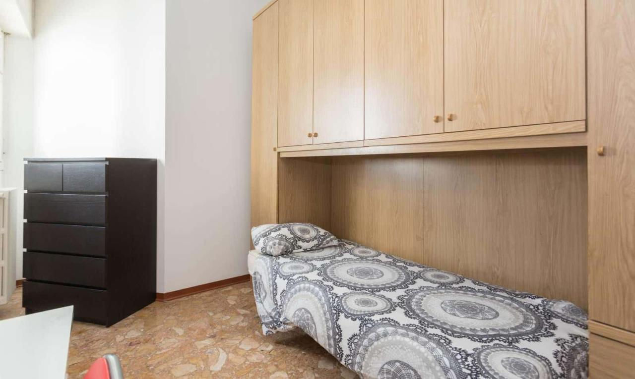 Stanza/Camera in affitto a Milano