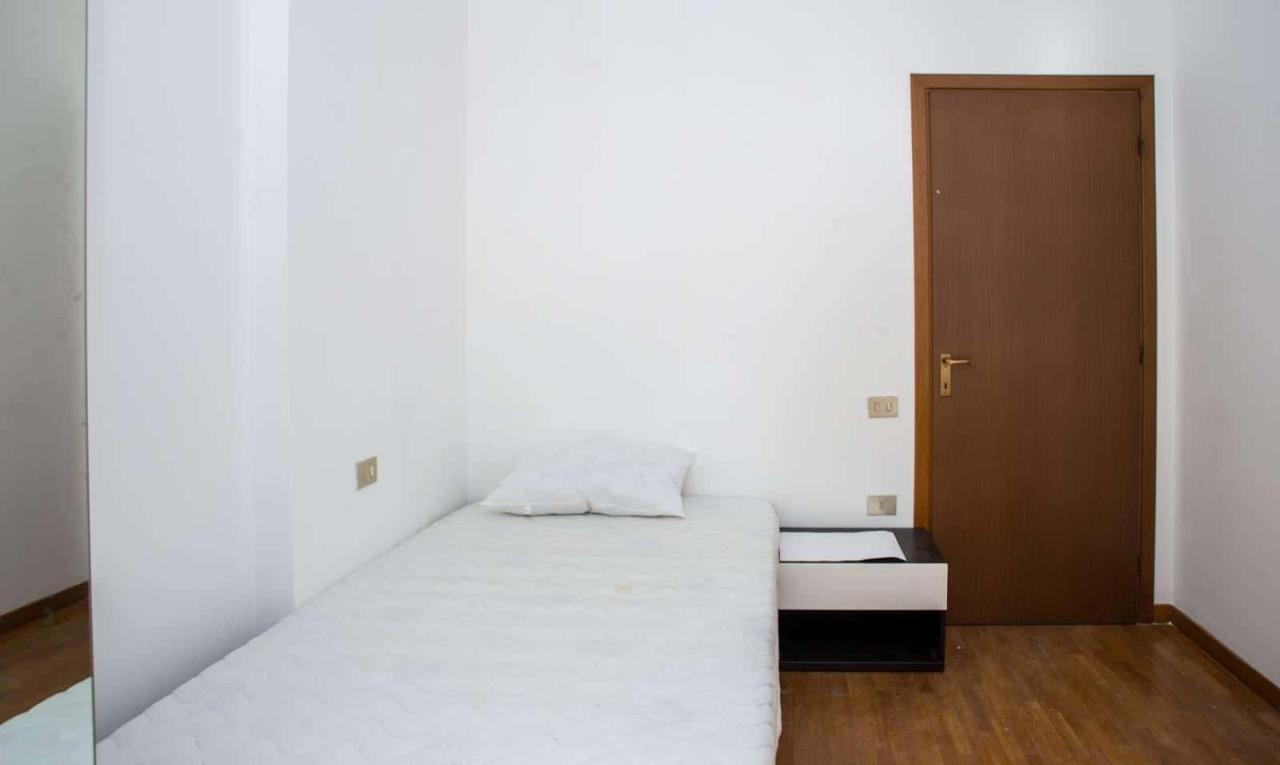 Stanza/Camera in affitto a Milano