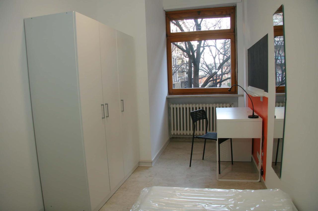 Stanza/Camera in affitto a Torino