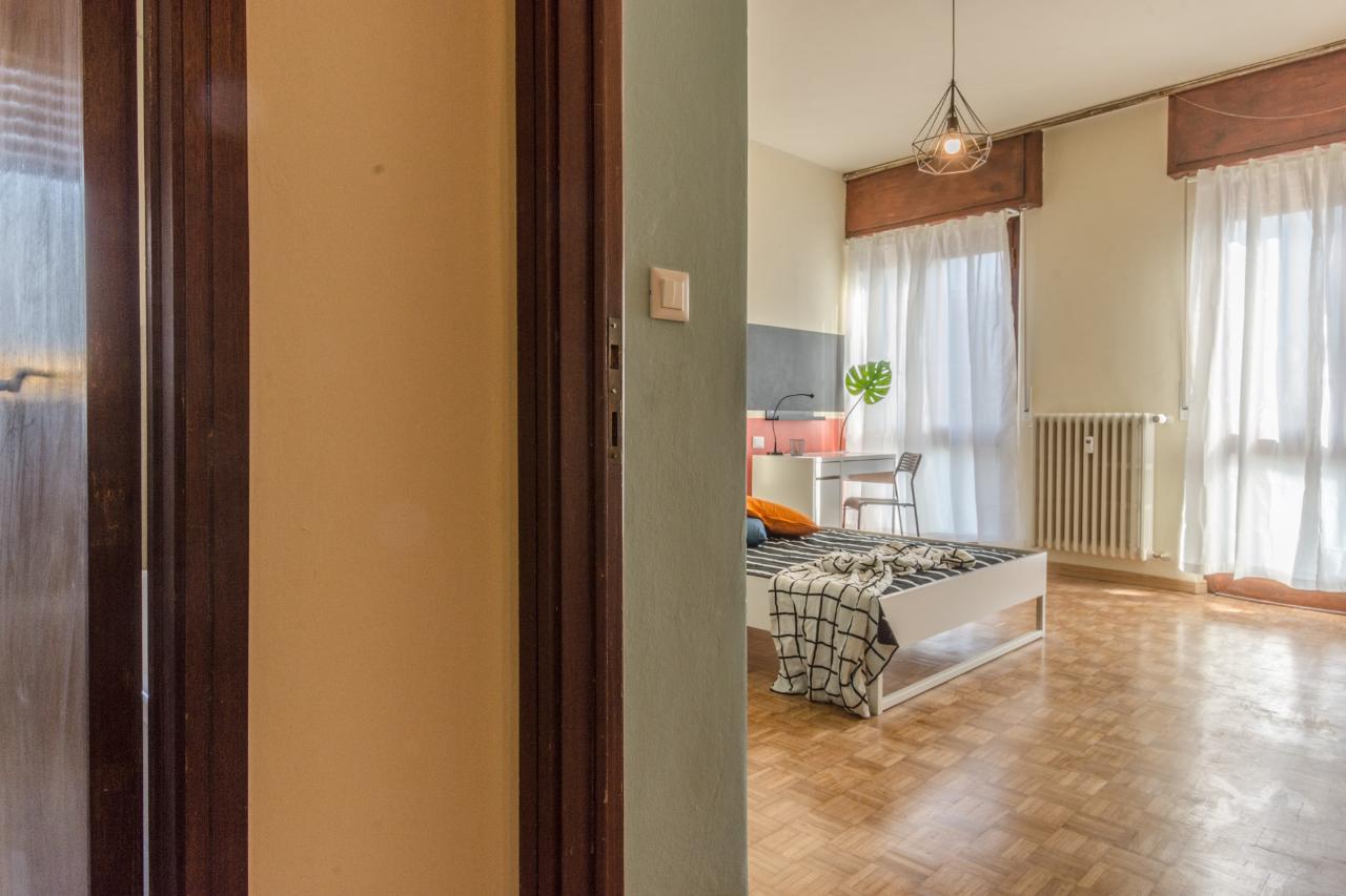 Stanza/Camera in affitto a Pisa