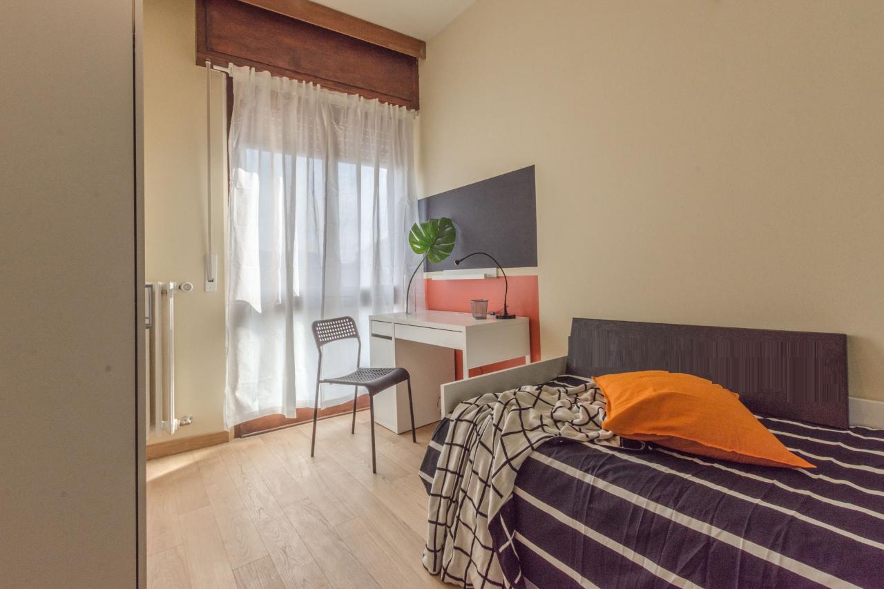 Stanza/Camera in affitto a Pisa