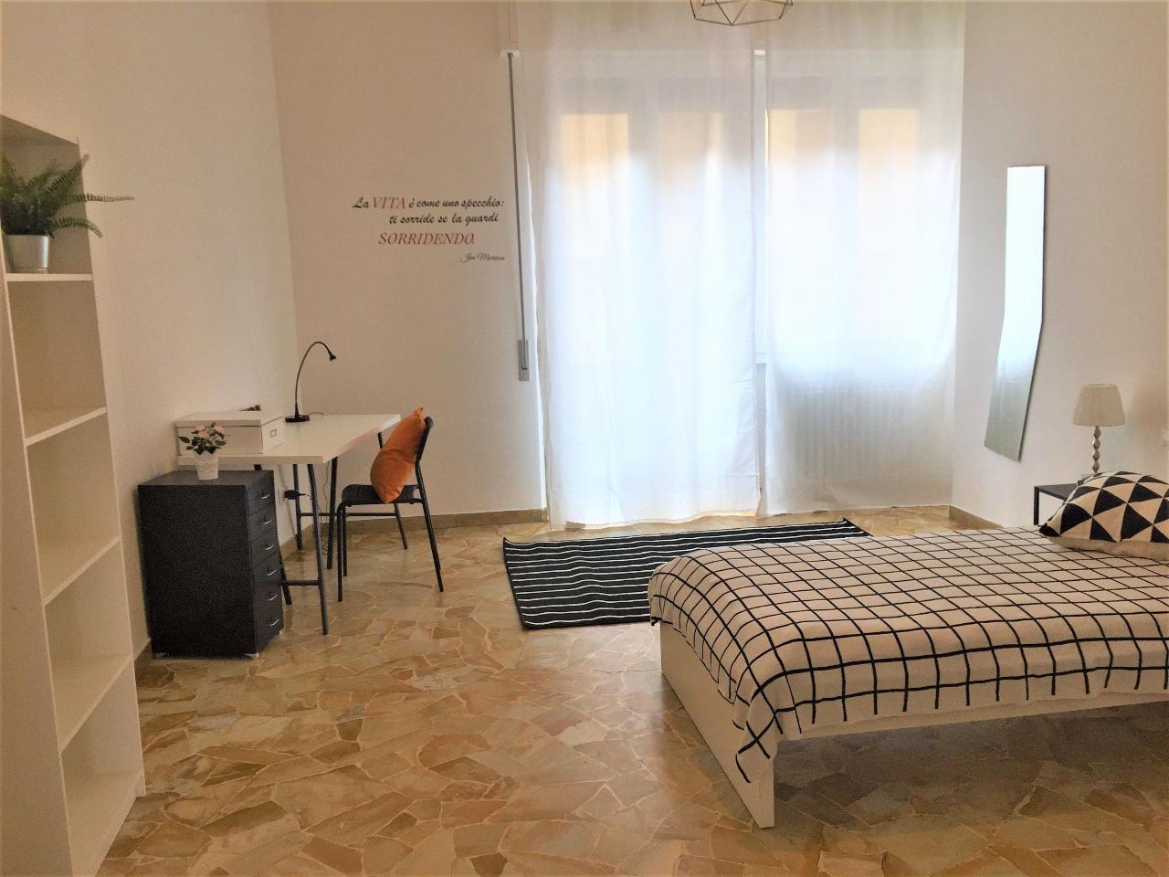 Stanza/Camera in affitto a Firenze