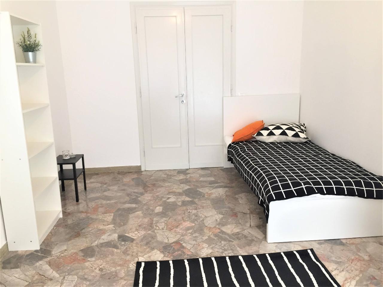 Stanza/Camera in affitto a Firenze