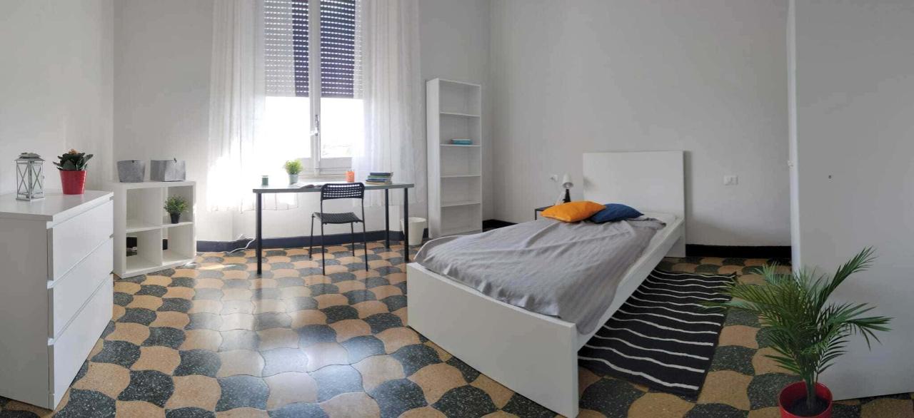 Stanza/Camera in affitto a Parma