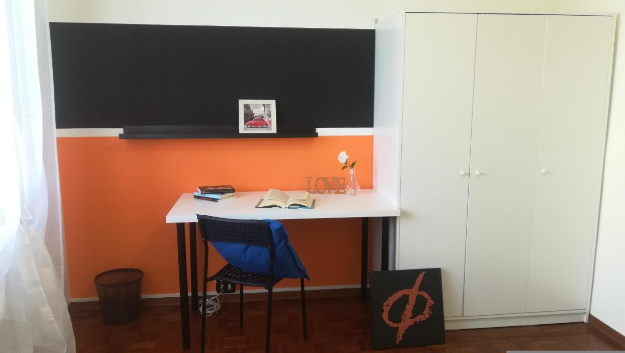 Stanza/Camera in affitto a Parma