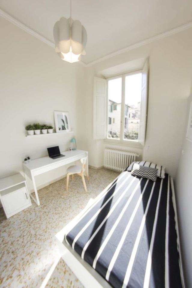 Stanza/Camera in affitto a Firenze