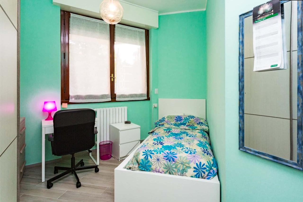 Stanza/Camera in affitto a Milano