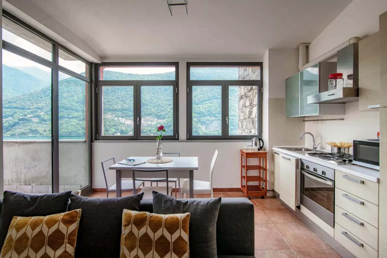 Appartamento in affitto a Laglio