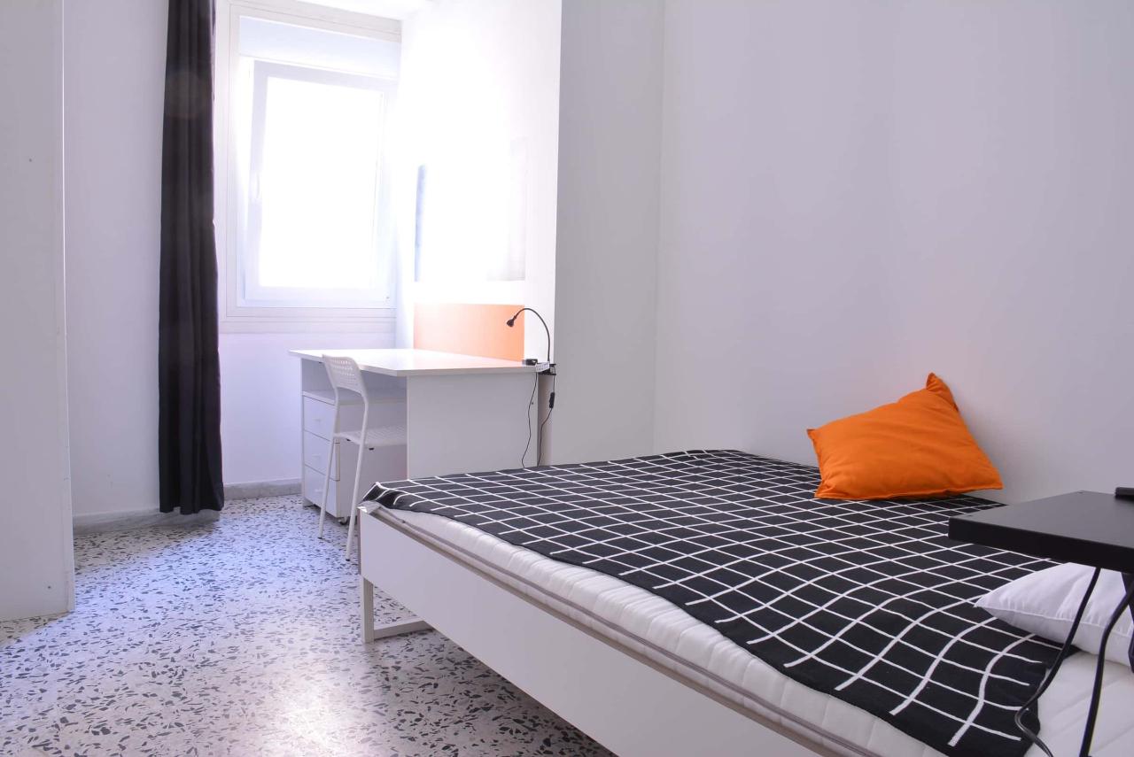 Stanza/Camera in affitto a Cagliari