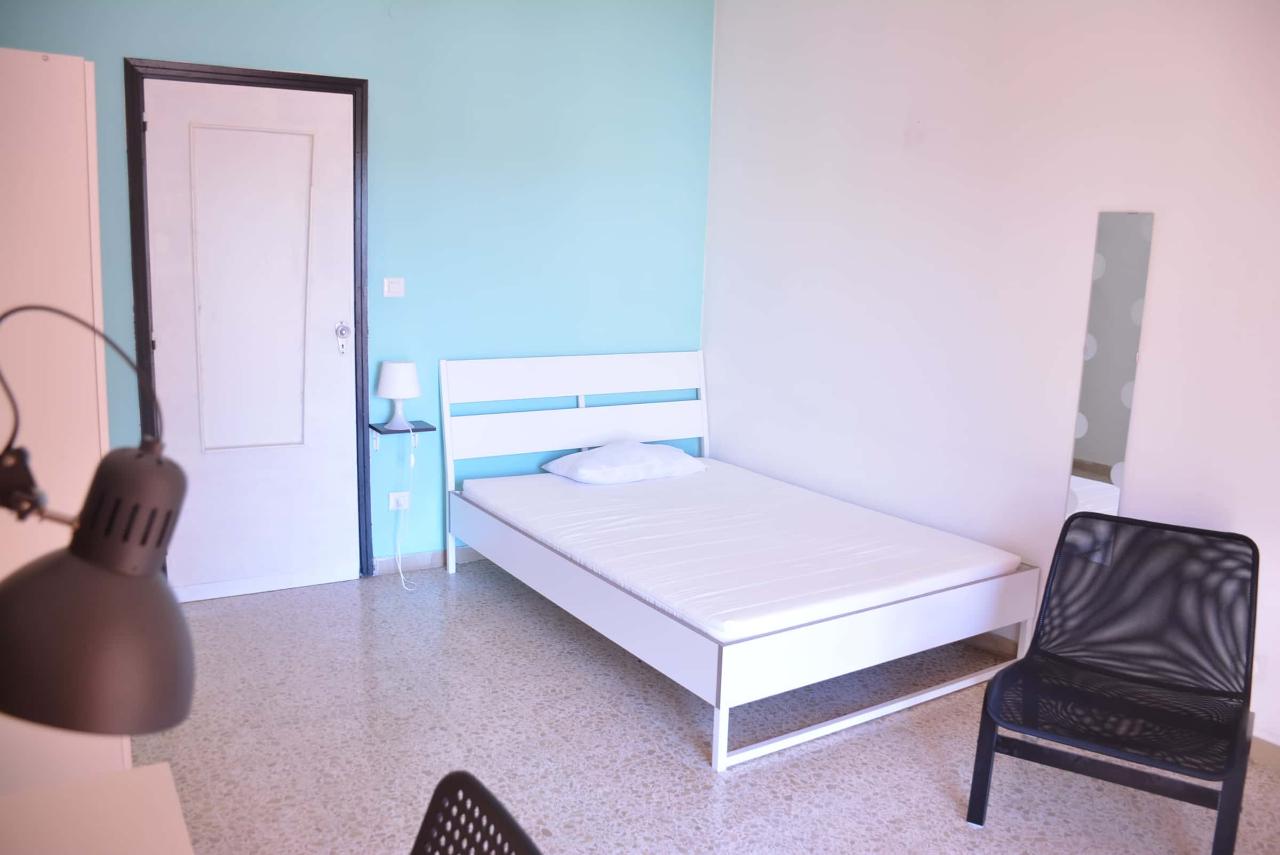 Stanza/Camera in affitto a Cagliari