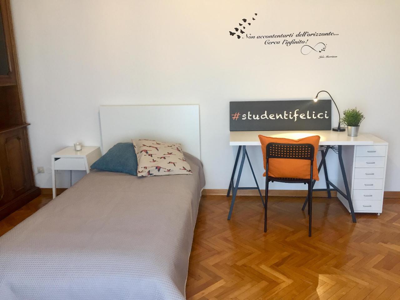 Stanza/Camera in affitto a Firenze