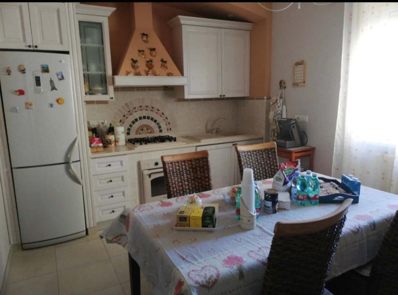 Appartamento in affitto a Brindisi