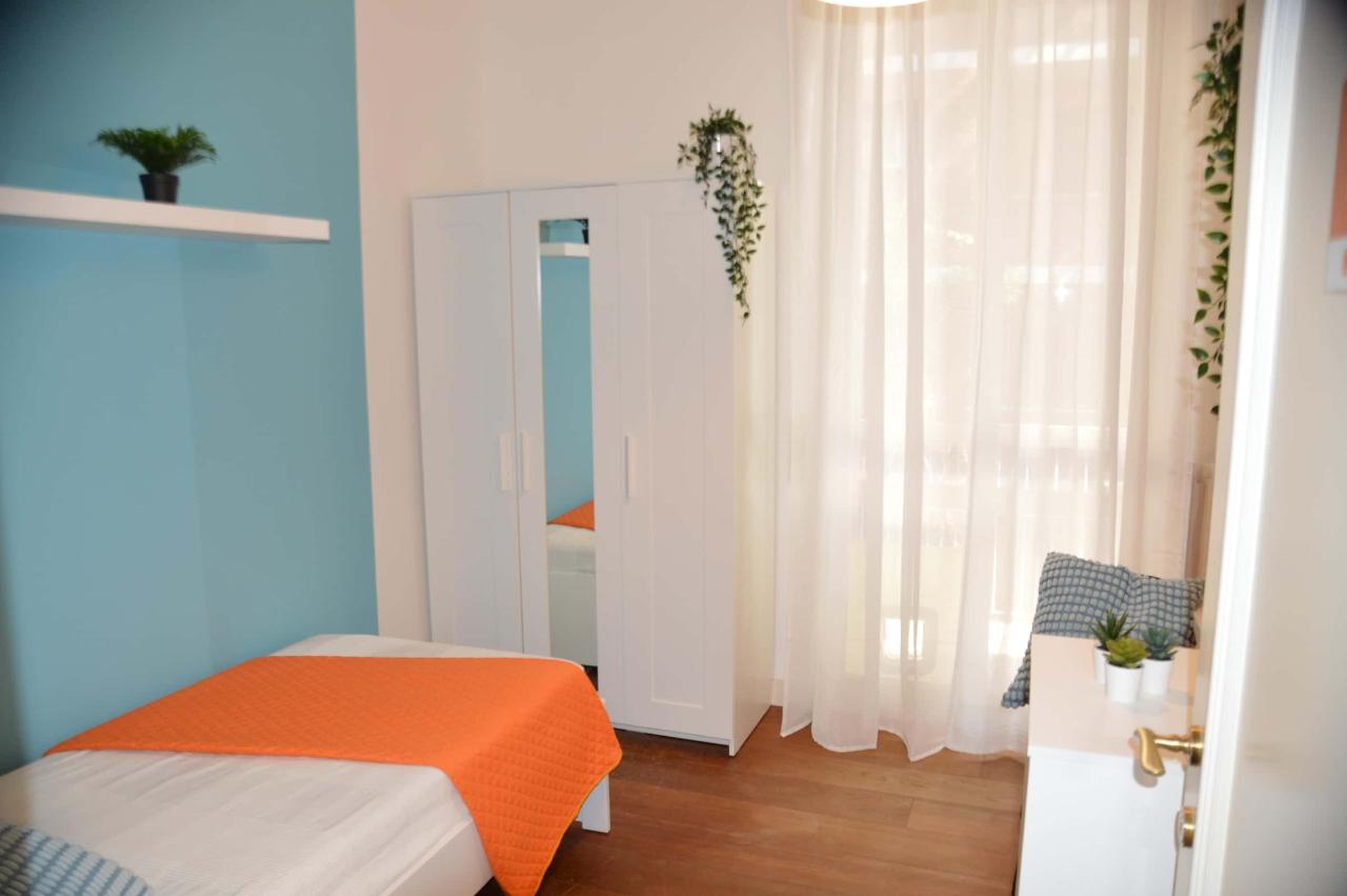 Stanza/Camera in affitto a Modena