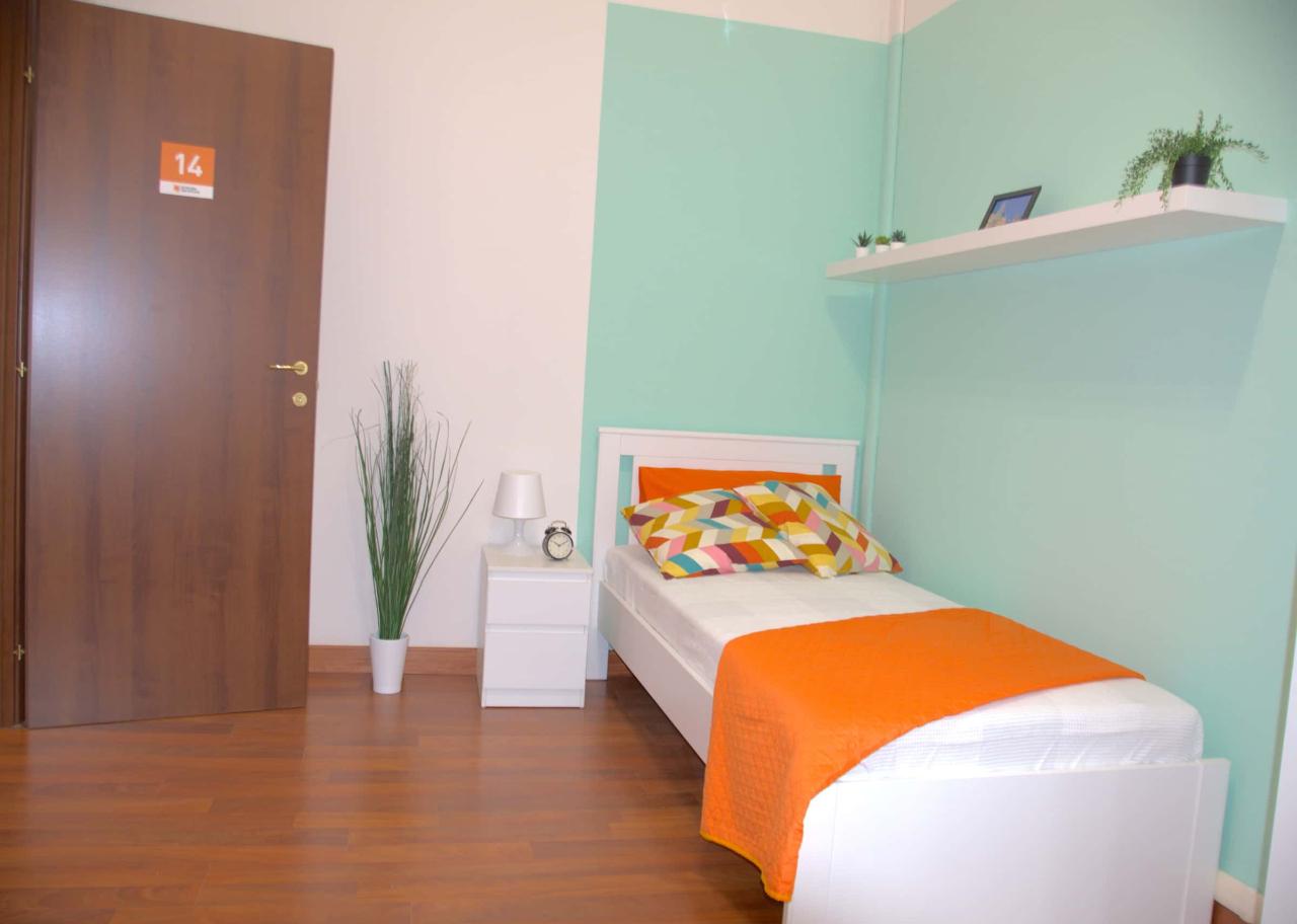 Stanza/Camera in affitto a Modena