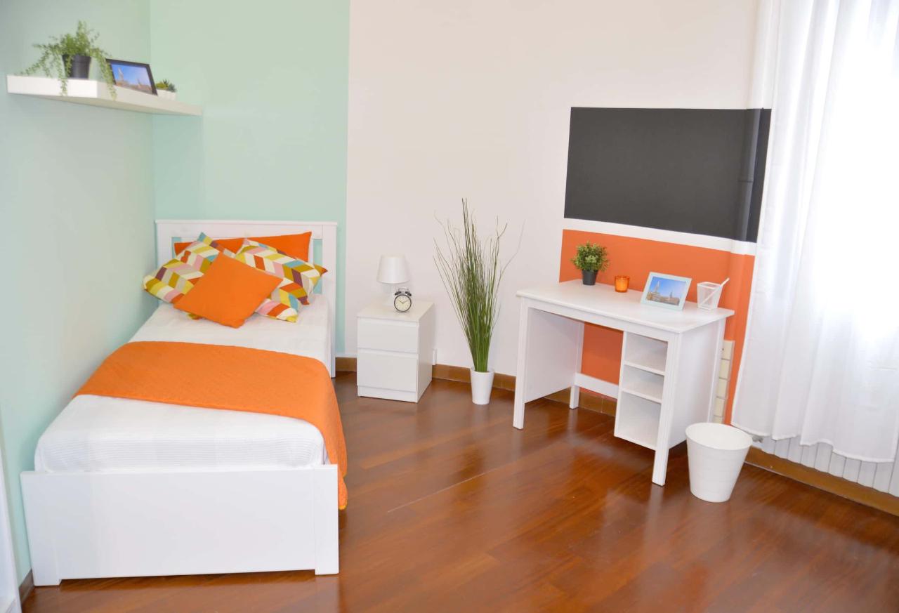 Stanza/Camera in affitto a Modena