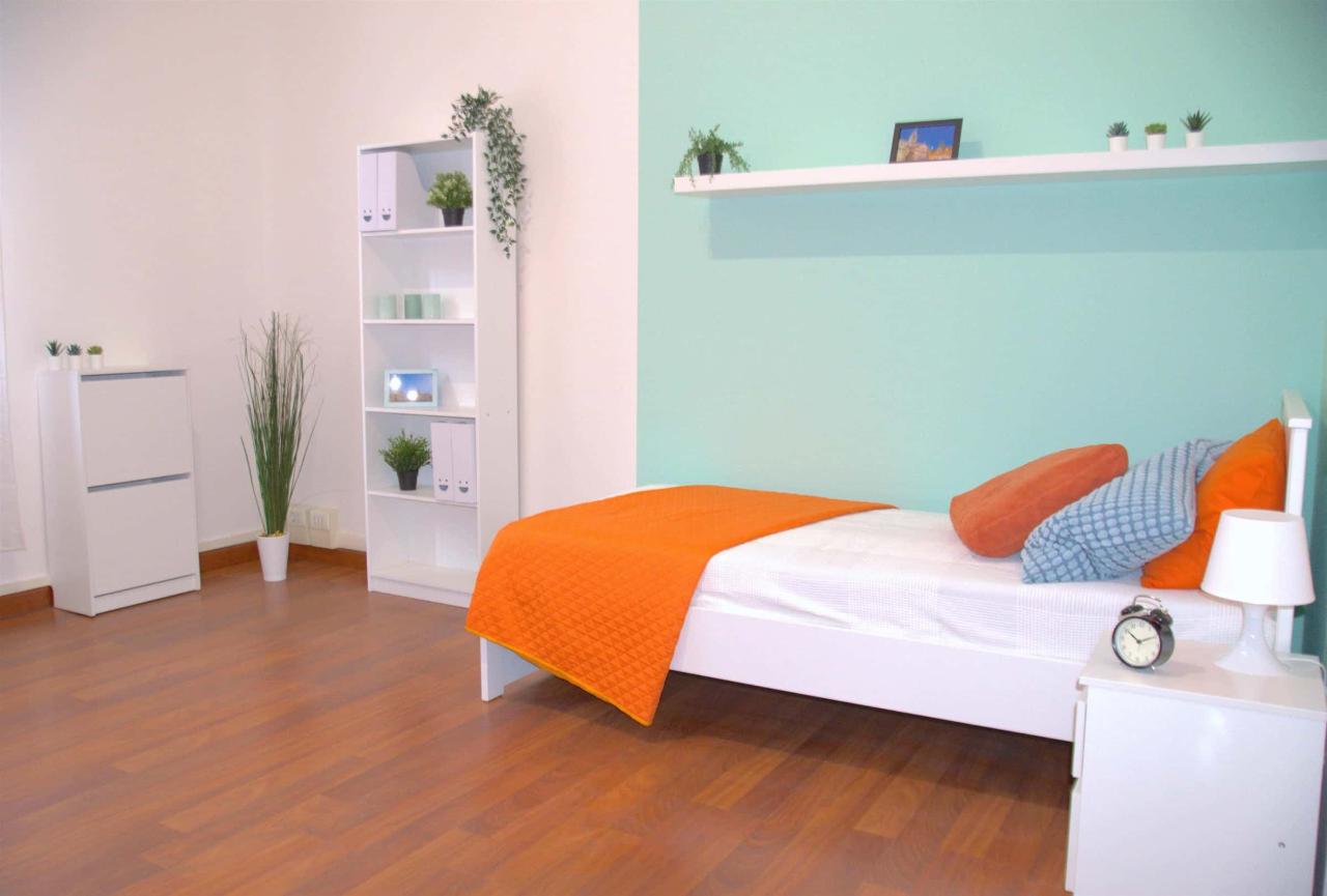 Stanza/Camera in affitto a Modena