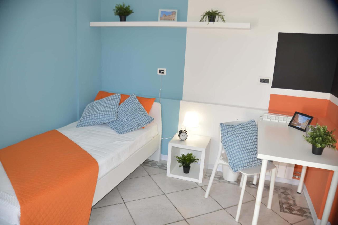 Stanza/Camera in affitto a Modena