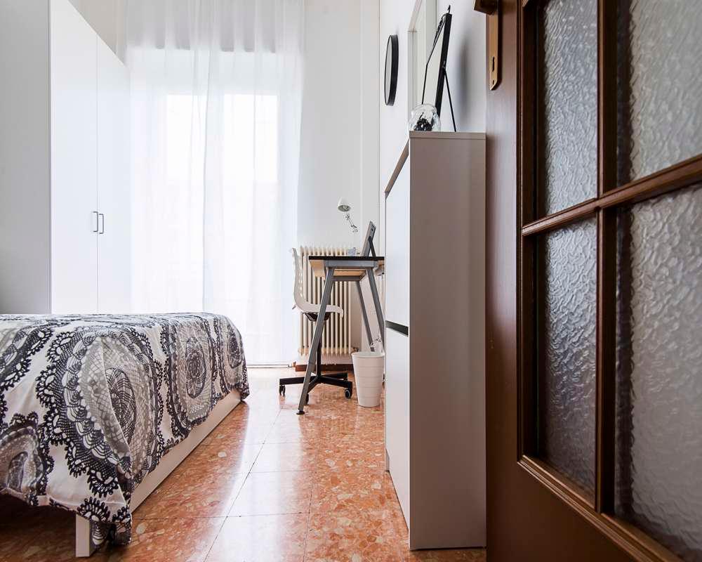 Stanza/Camera in affitto a Milano