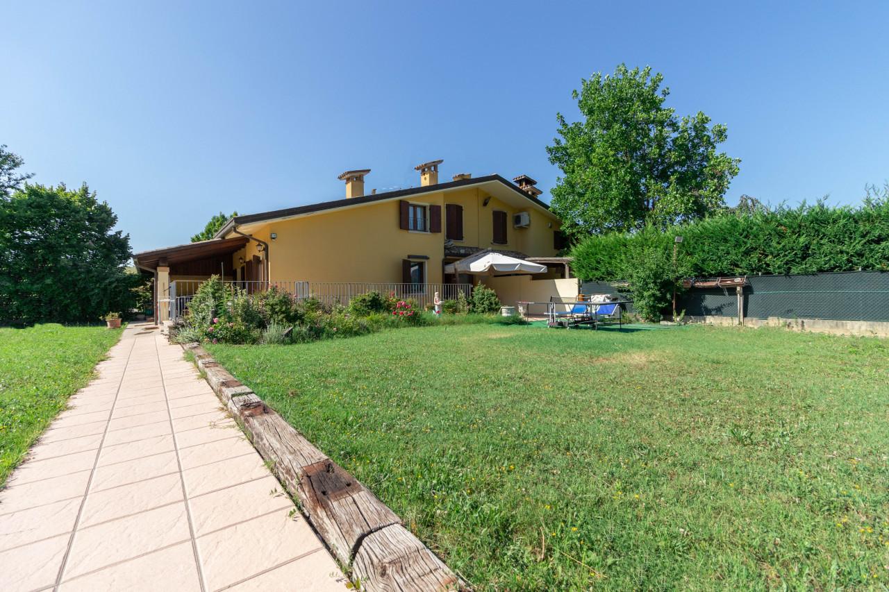 Villa in vendita a Cesena