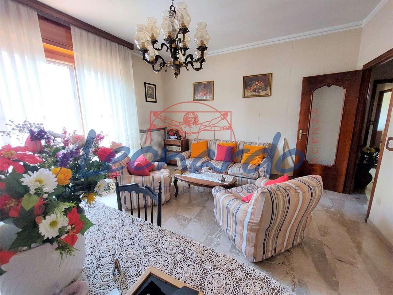 Appartamento in vendita a Ponte Dell'Olio